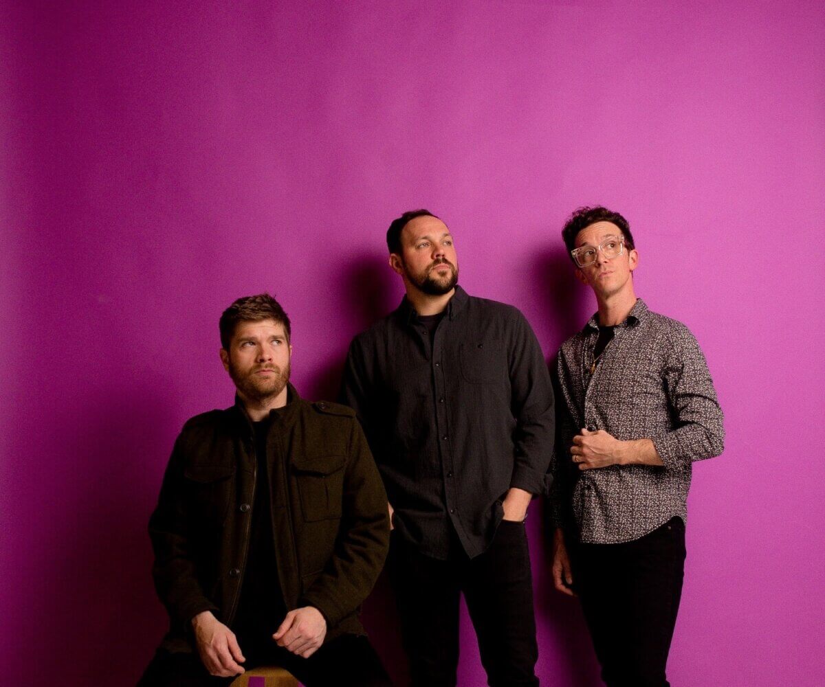 PRESSING STRINGS | Metro Baltimore – Metro Baltimore
