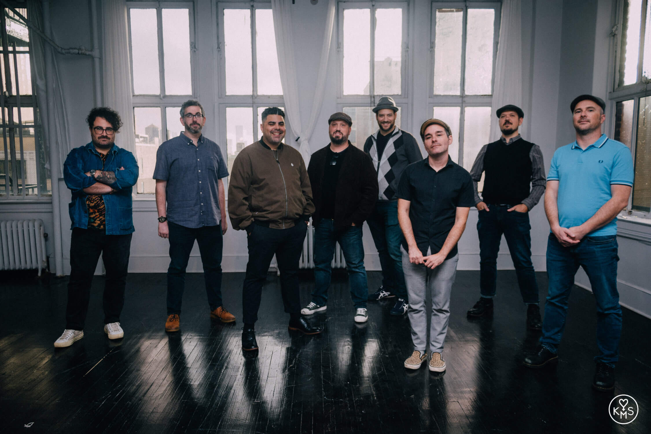 WESTBOUND TRAIN – Metro Baltimore